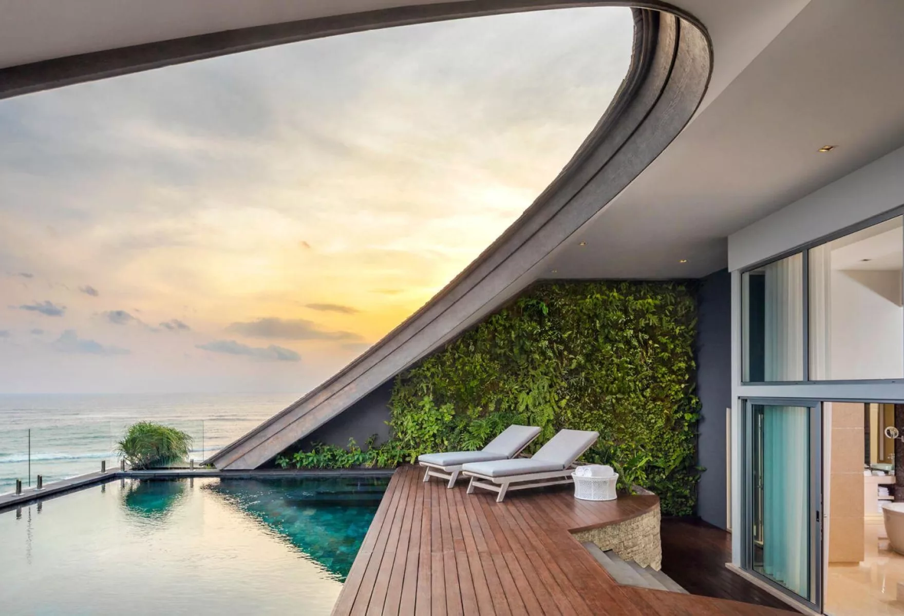 COMO Uma Canggu – Contemporary Beachfront Luxury in Bali - SUPREMARINE